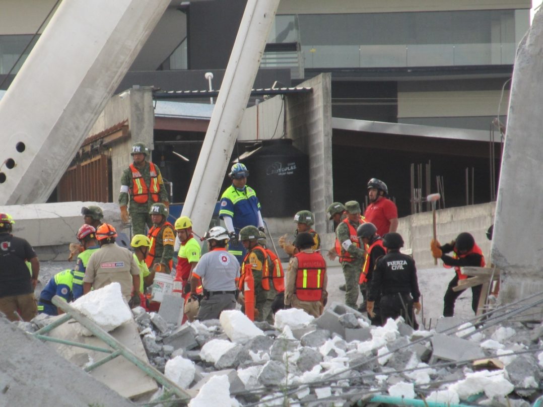 Suman 8 muertos por derrumbe en centro comercial de Monterrey | Reporte18